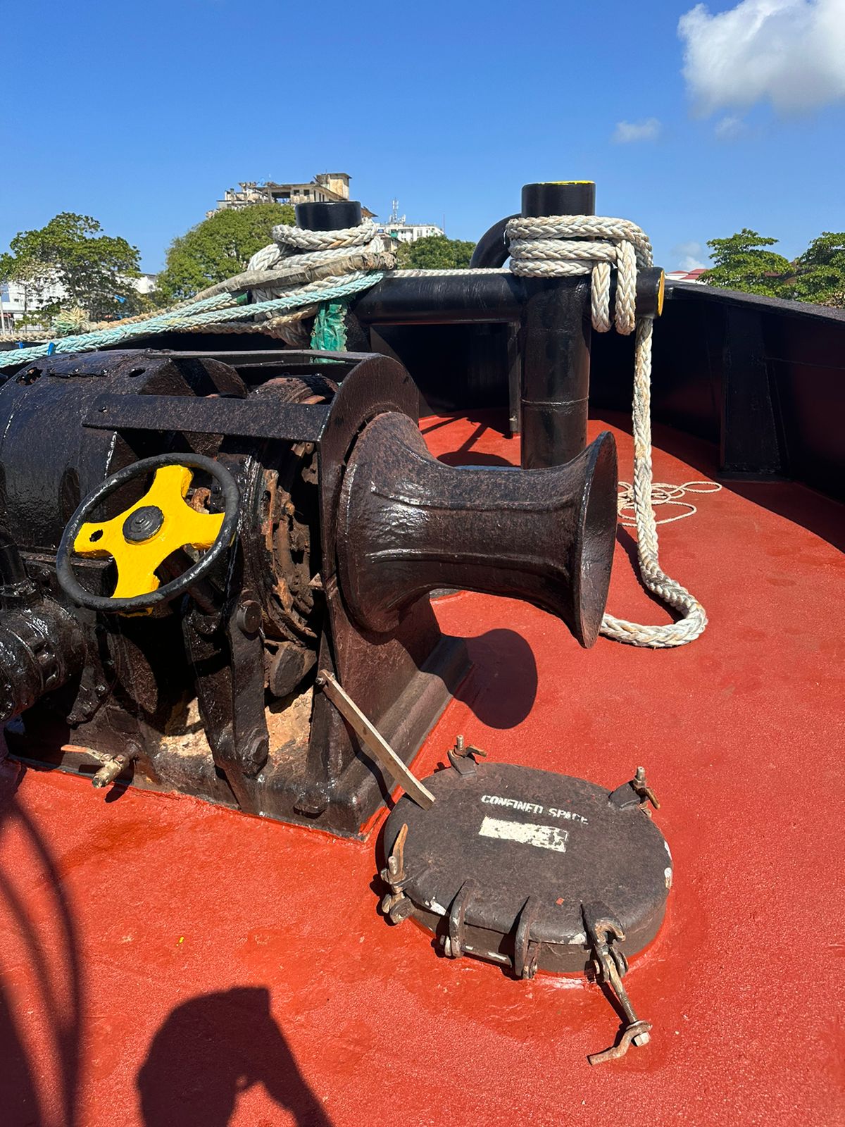 TB-136FT BOLLARD PULL TUGBOAT – East Coast Marine Ship Brokers